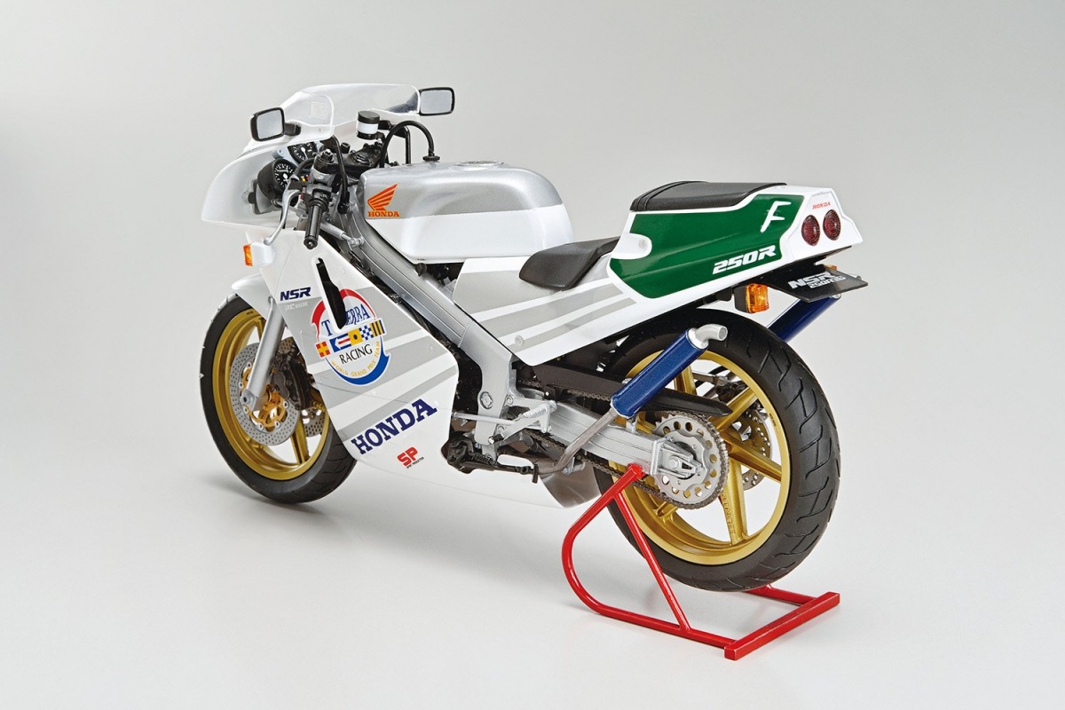 Honda MC18 NSR250R SP Custom '89 1/12 - Aoshima | Car-model-kit.com